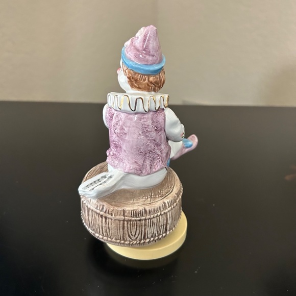 Schmid | Art | Vintage Schmid Porcelain Signed Clown On Barrel Musical ...